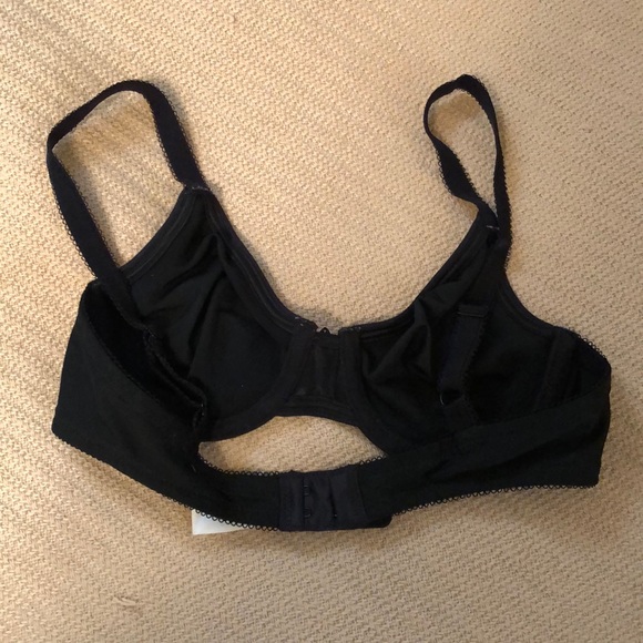 Wacoal | Intimates & Sleepwear | Wacoal Soft Cup Bra Black 32b | Poshmark